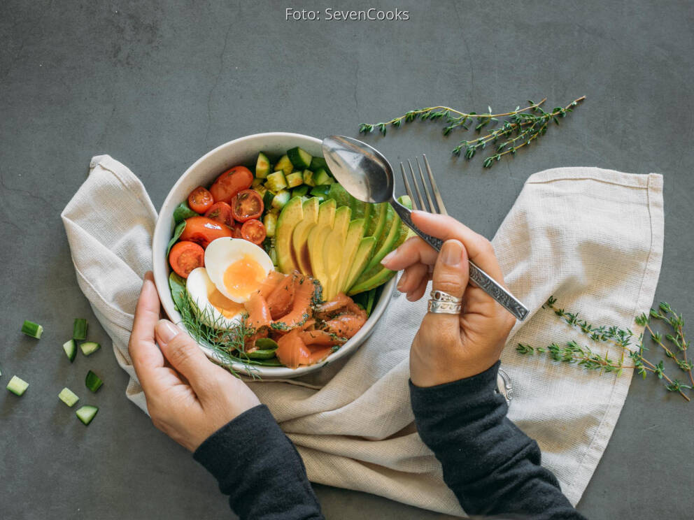 Bowl mit Lachs und Avocado von SevenCooks