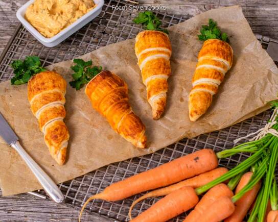 Blätterteigkarotten von RominaCooks