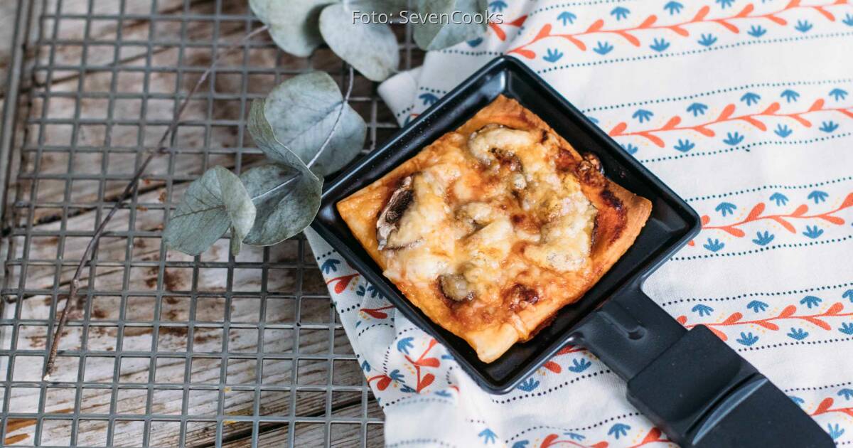 Raclette Pizza | SevenCooks